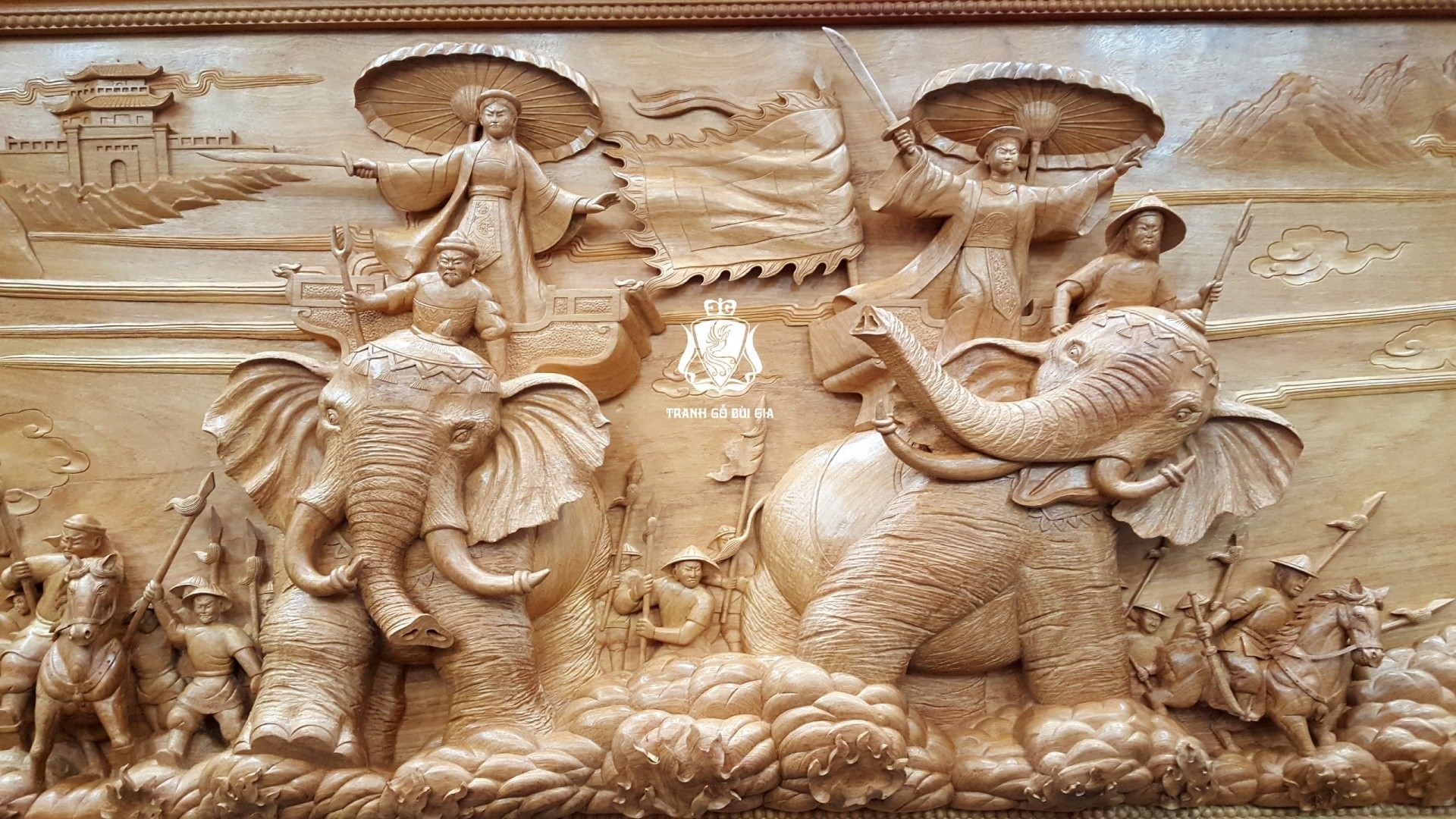 Tranh gỗ HAI BÀ TRƯNG. MộT TÁC PHẨM TRI ƠN 2 NỮ ANH HÙNG DÂN TỘC VIỆT NAM